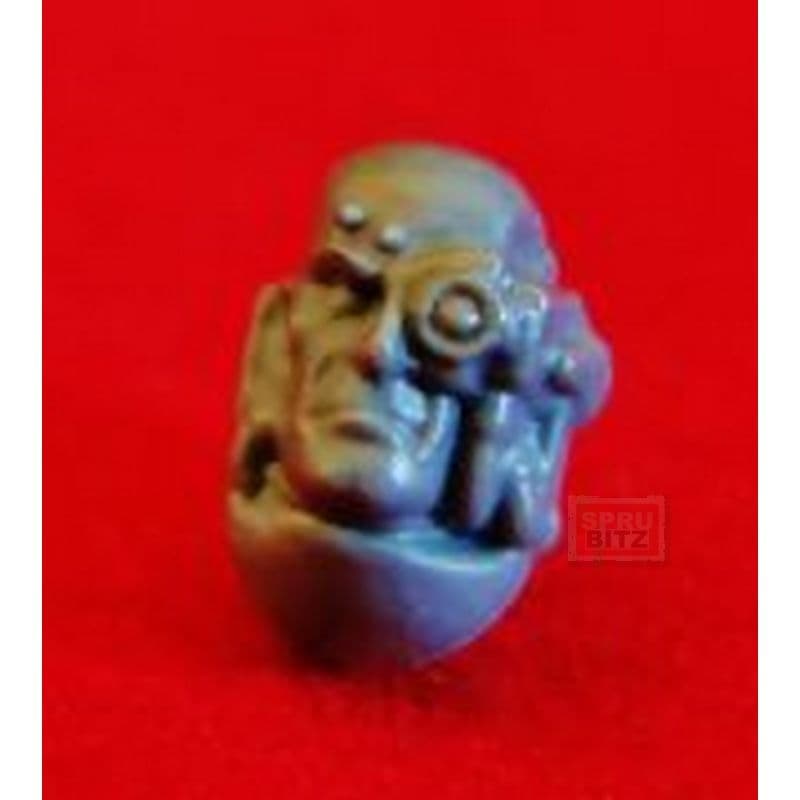 Black Templar Sergeant Bare Head with Auspex | Spru Bitz